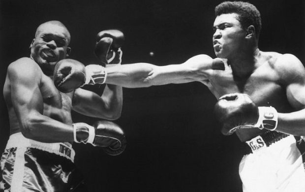 Ali vs Cooper II -- The Champ Stops "Our 'Enry" In Six